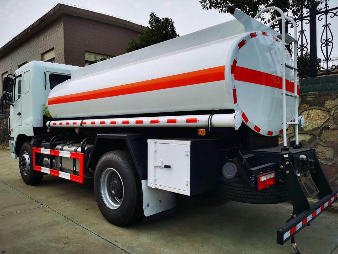 Wholesale CAMC Mobile Fuel Bowsers Truck 10-15Ton 375HP with TOKHEIM or ...