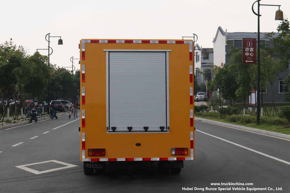 Wholesale Nanjing-IVeco Engineering Rescue Truck in Chinese - Hubei ...