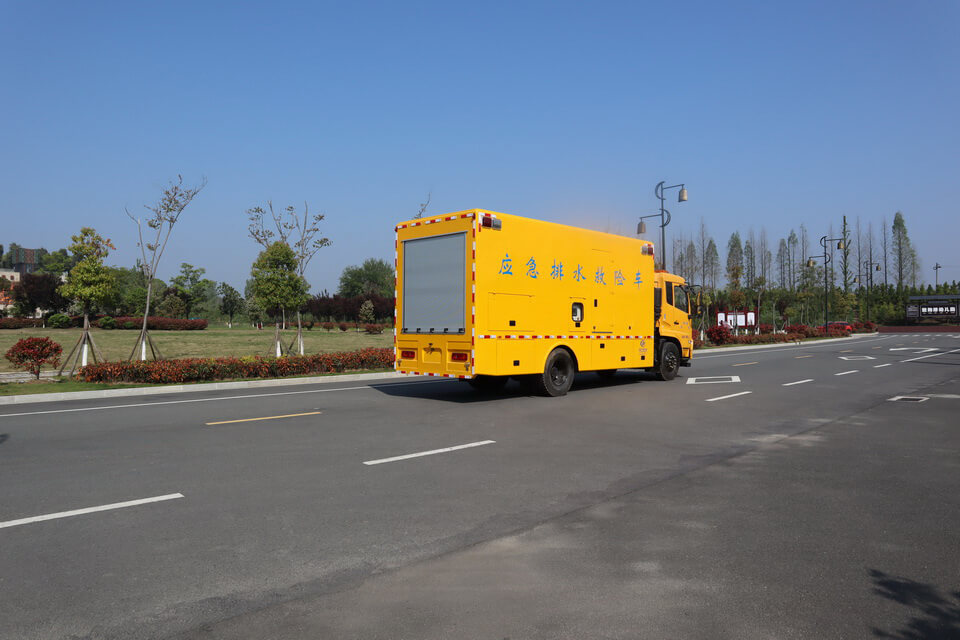 Wholesale Drought Relief Flood Control And Drainage Pump Truck in ...
