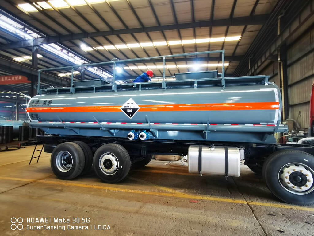 Wholesale Elliptical PE Lined Hydrocyanic Acid Tank 15M3 For Tanker ...