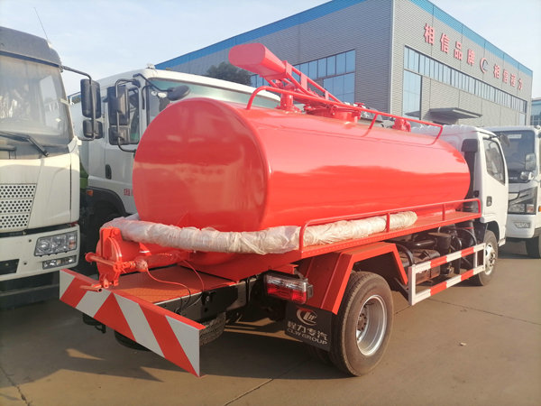 Dongfeng Septic Tank , Cesspit , Cesspool Sewage Suction Tanker Truck ...