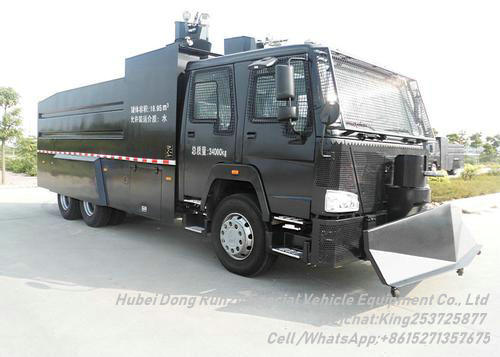Wholesale HOWO 6X6 Anti Riot Water Cannon Truck (Police Water Cannon ...