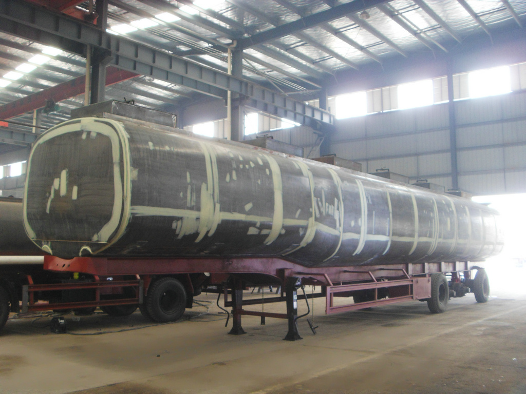 Wholesale Steel Fuel Tanker Semi-Trailer 4 Axles Tank Capacity 55000L ...