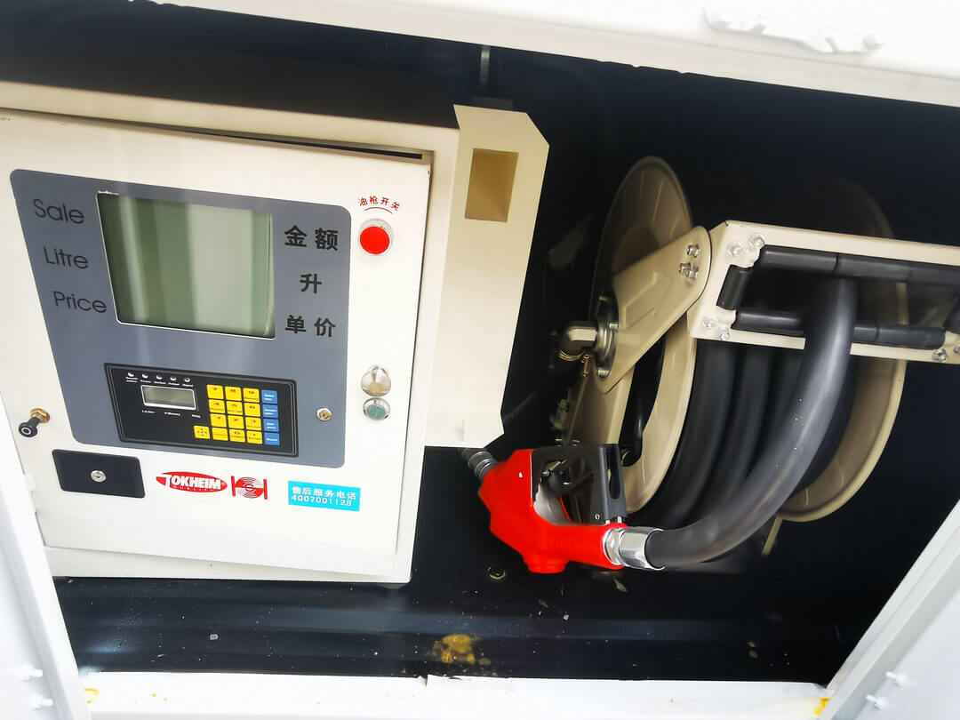 Wholesale CAMC Mobile Fuel Bowsers Truck 10-15Ton 375HP with TOKHEIM or ...